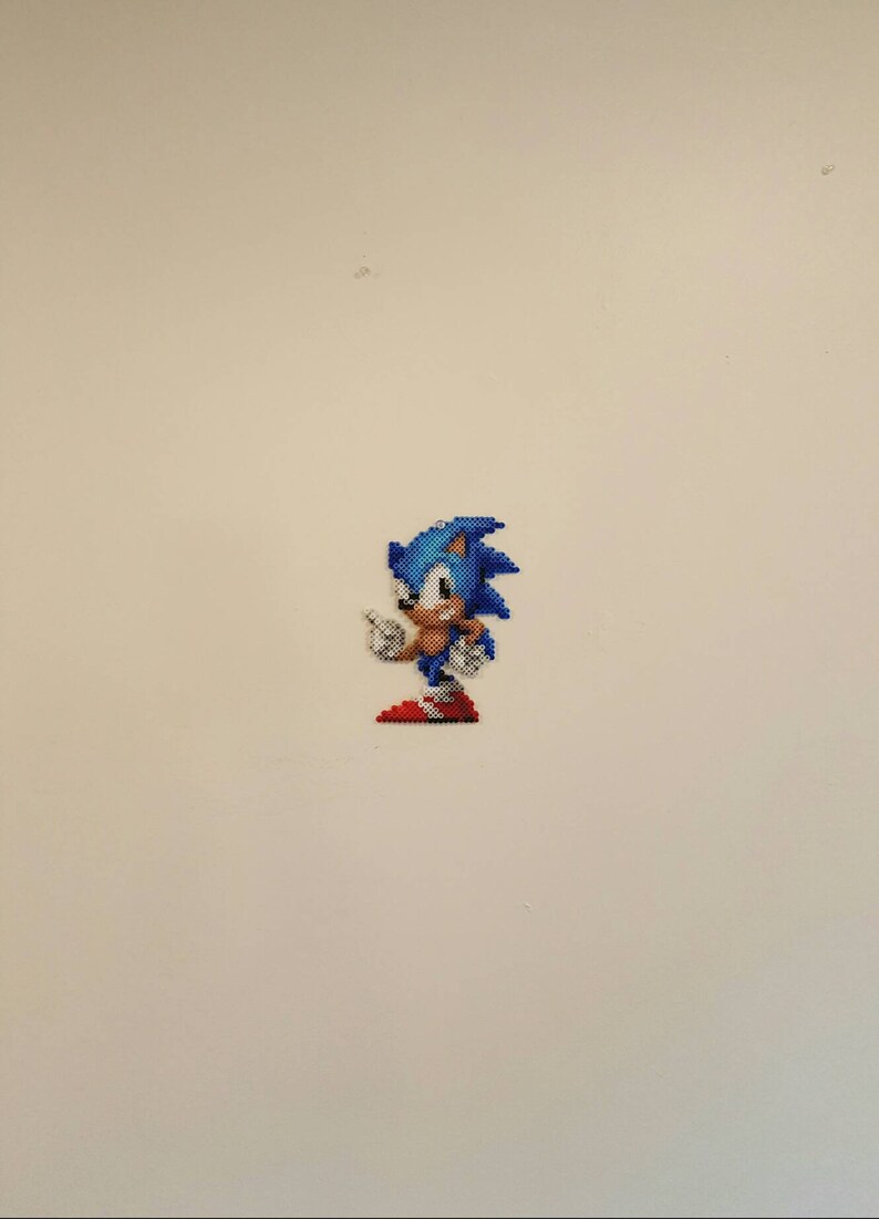 Sonic Mania Sonic Wagging Finger Beadsprite | Etsy